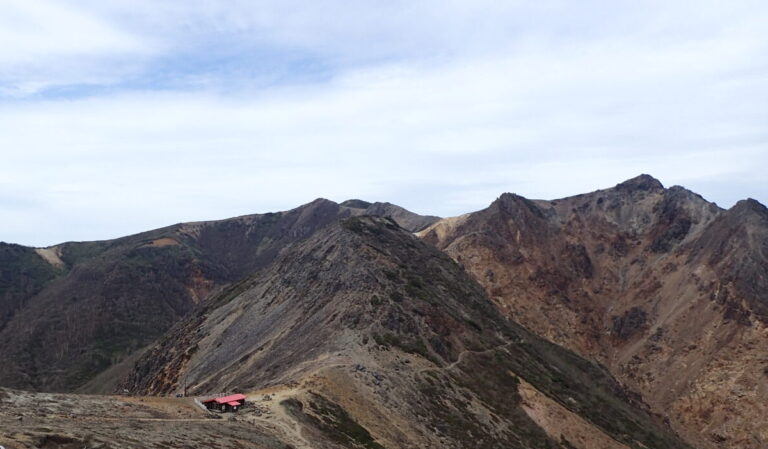 【那須ビジ便り】5/24 登山道情報＠茶臼岳 | 那須高原ビジターセンター